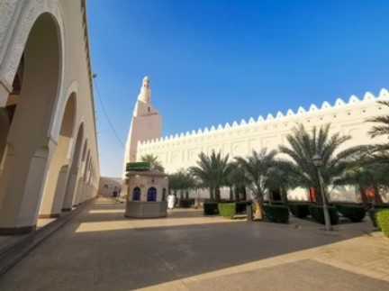 Everything You Need to Know About Miqat - Qatar Moments